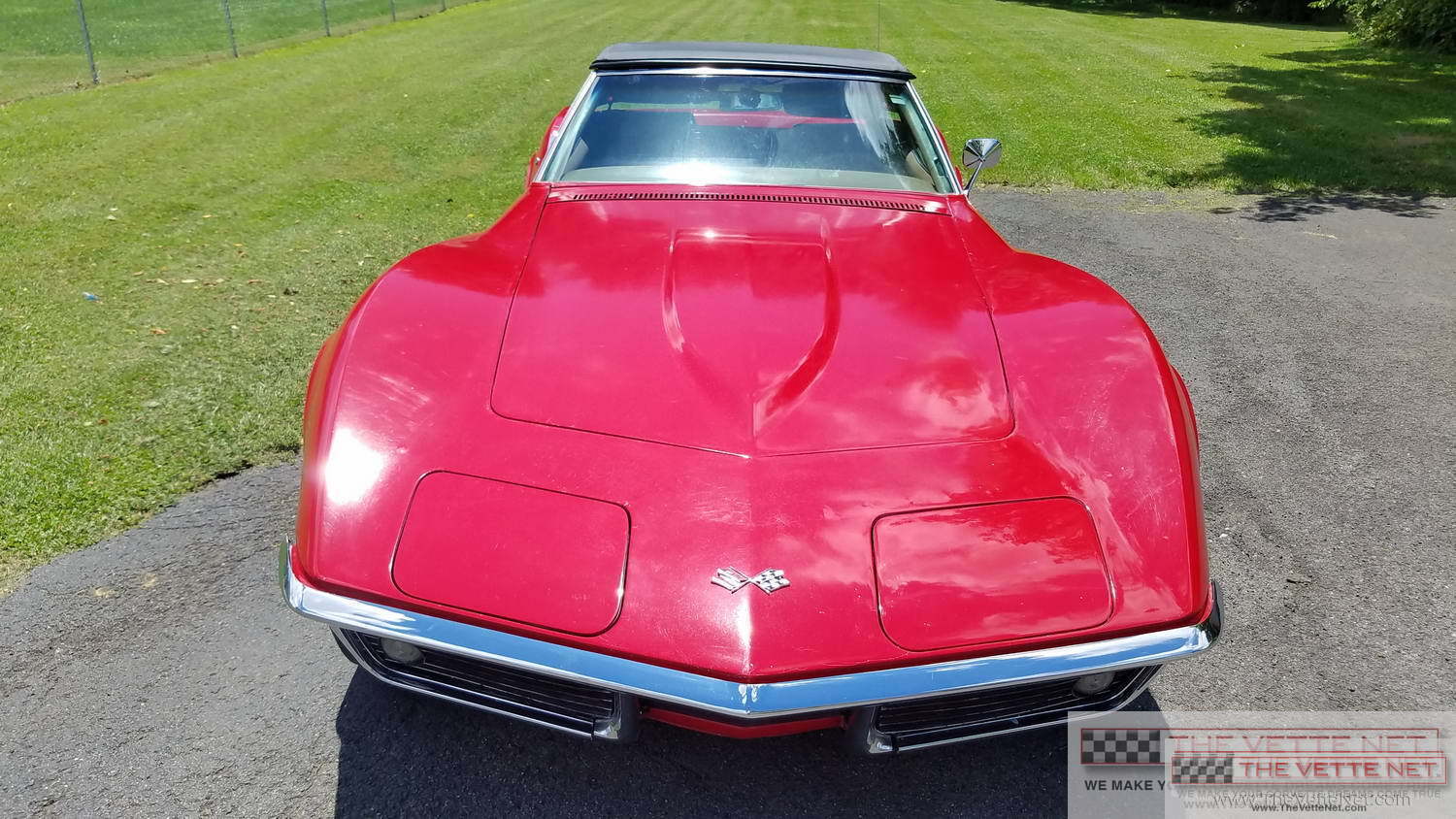 TheVetteNet.com - 1969 Corvette Convertible Red