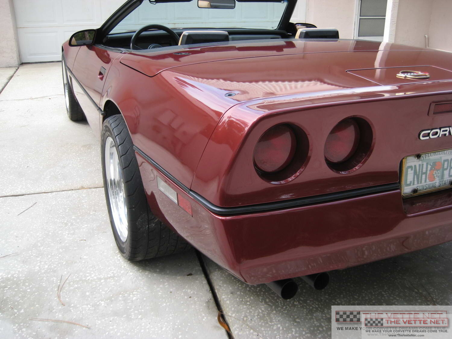 TheVetteNet.com - 1987 Corvette Convertible Dark Red Metallic